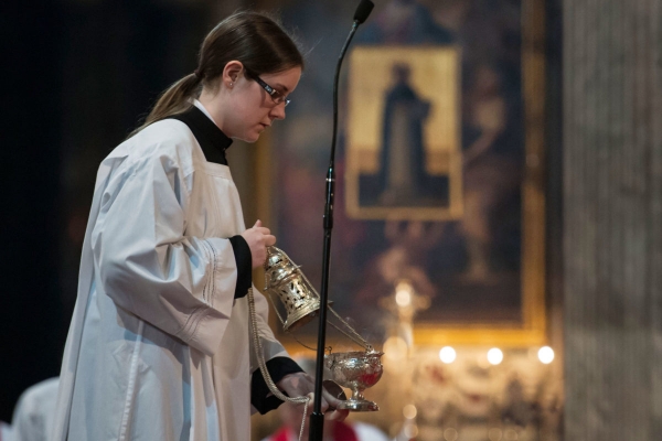 Acólitas y lectoras